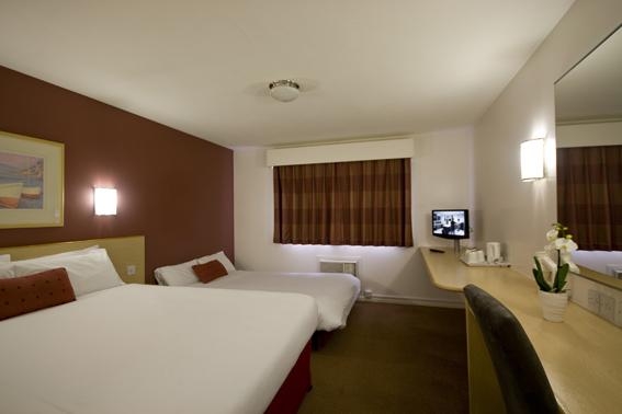 Days Inn | Hotel at London Stansted Airport